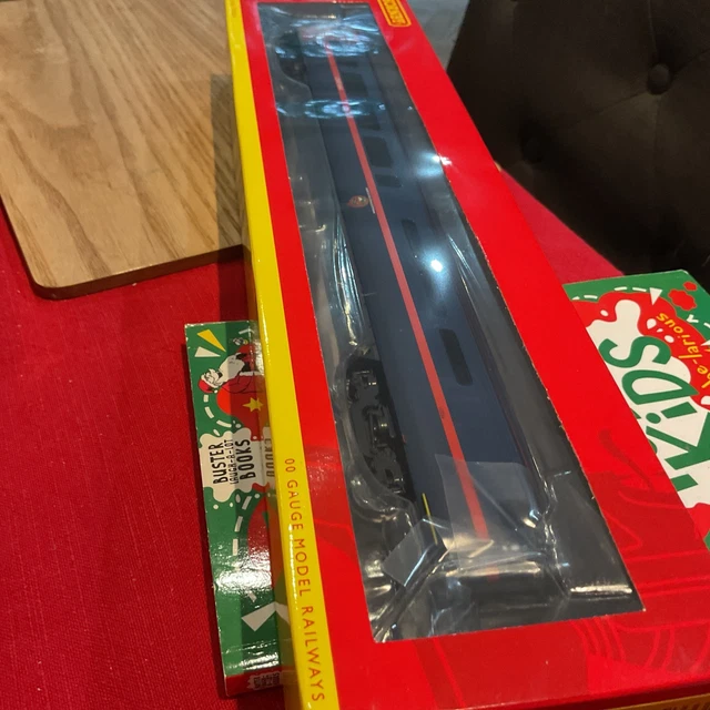 HORNBY R40146 OO Gauge GNER MK4 buffet Coach (Running Number 10324) £32 ...