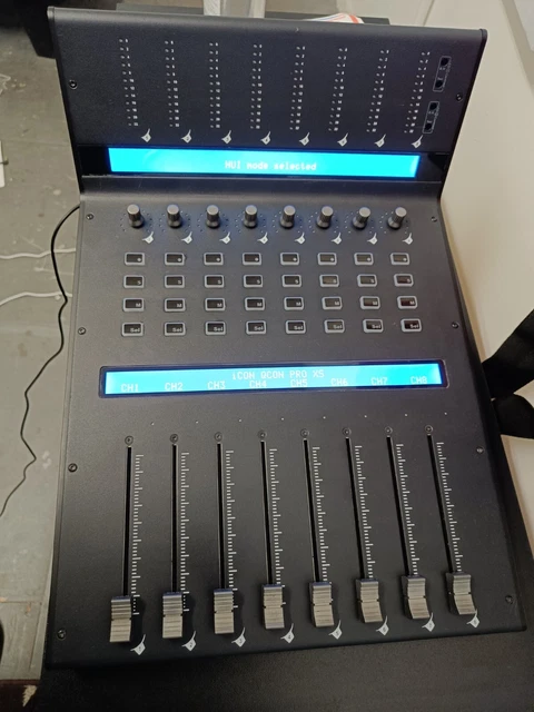 ICON QCON PRO XS (espansore per QCon Pro X) controller DAW EUR 187,50 ...