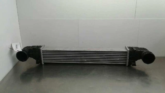 2115002602 INTERCOOLER / Echangeur D´air Pour Mercedes-Benz Clase E W21 ...