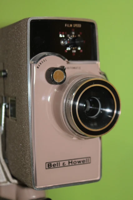 SELTENE BELL & Howell, Model 307 8mm Filmkamera, mit Handgriff ...