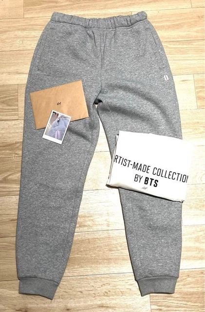 LOT DE CARTES photo collection BTS RM Namjoon JOGGER PANTS ARTIST MADE ...