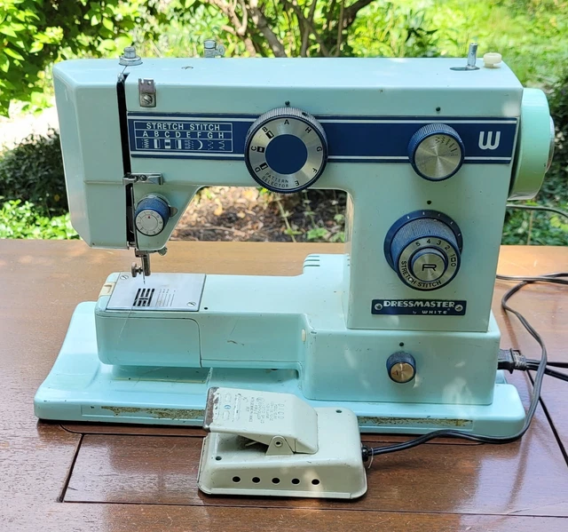 VINTAGE HEAVY DUTY Sewing Machine White Dressmaker Model 423 $120.00 ...
