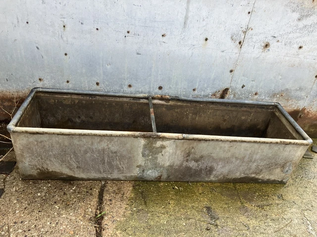 GALVANISED STEEL WATER trough large garden planter 6ft long £60.00 ...