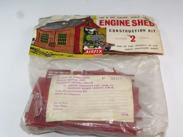 VINTAGE AIRFIX HO / Oo Modélisme Ferroviaire Kit Engine Shed Démantelé ...