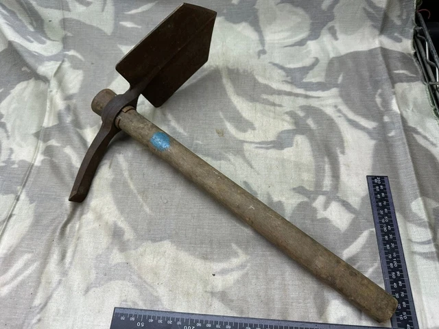 ORIGINAL WW2 BRITISH Army Entreching Tool Helve Set - 1944 & 1941 Dated ...