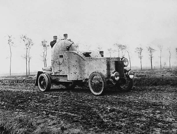 FRENCH OR BELGIAN armoured machine-gun vehicle called a motor mitr- Old ...