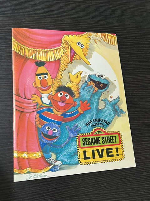 SESAME STREET LIVE Program and Activity Book £10.35 - PicClick UK