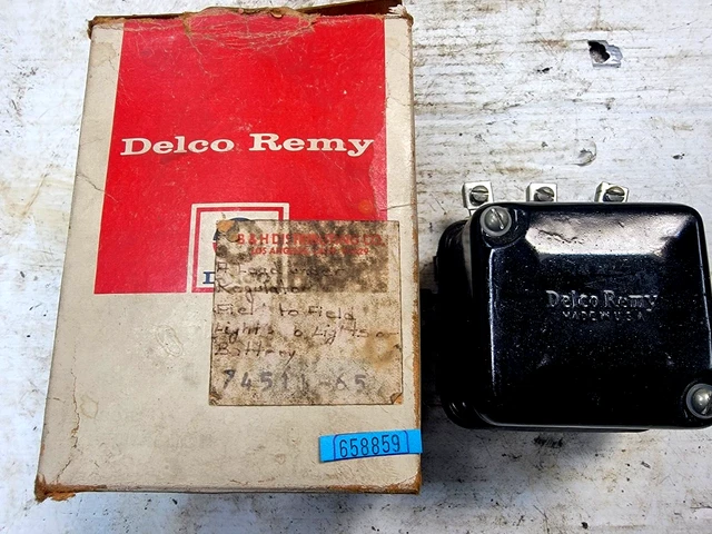NOS 1965-69 DELCO Remy 12V Panhead Harley Servicar Shovelhead Generator ...