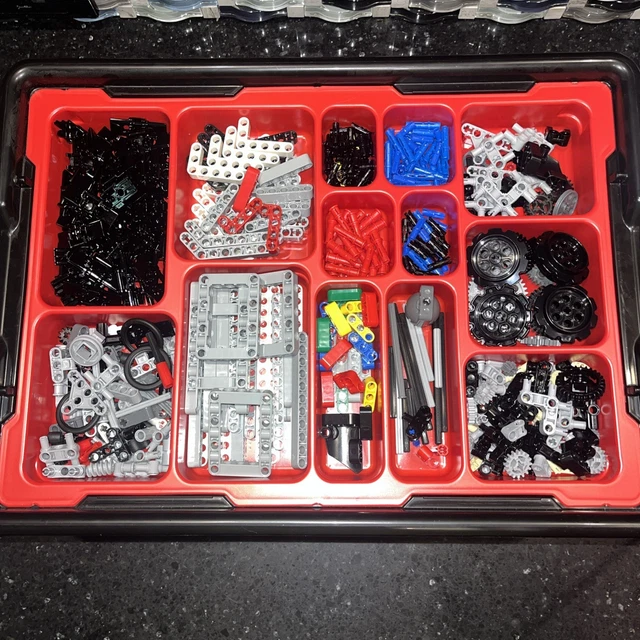 LEGO MINDSTORMS EV3 45544 - 95% Complete, with Charger and Battery $225 ...