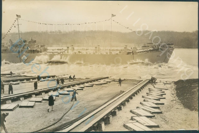 WW2 LANDING SHIP Tank Ship being Launched Orig Press Photo £23.90 ...