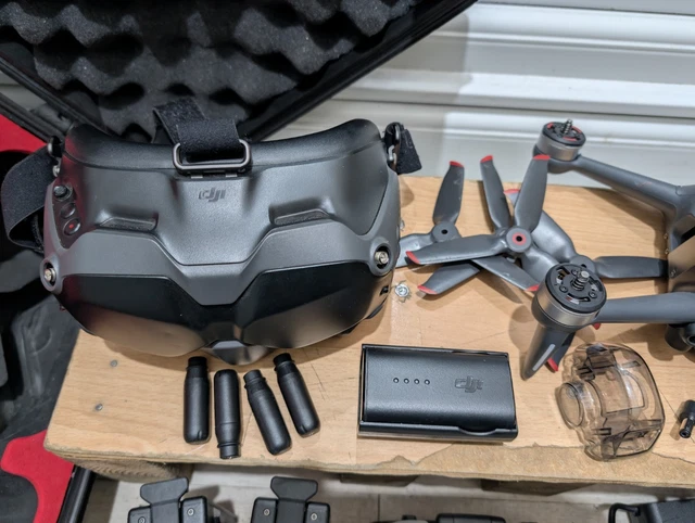 DJI FPV 2 Drone Batteries DJI Goggle V2 Remote Controller 2 - Hard ...