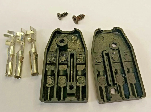 CEA-CB3PP-FP TAKE-APART 3-PIN Power Plug Cobra, Galaxy, Midland, Uniden ...