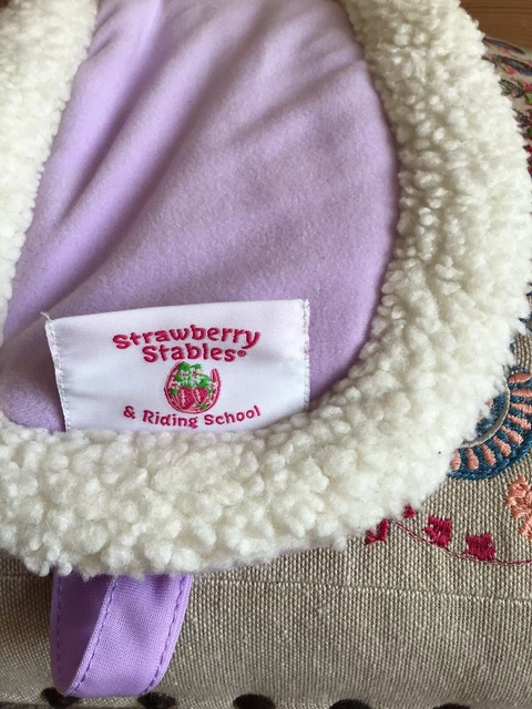 DREAM TOWN COLLECTION Strawberry Stables Fudge Pony Horse Blanket ...