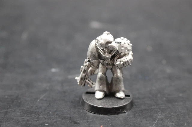WARHAMMER 40K ROGUE Trader Space Marine RT101 Brother Slater Metal $24. ...