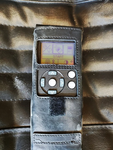 GRUNDFOS R100 FERNBEDIENUNG Commander Diagnosegerät R-100 EUR 135,00 ...