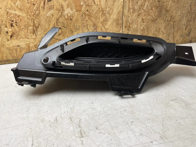 MERCEDES-BENZ C-KLASSE W205 AMG Auspuffblenden Verkleidung Endrohr ...