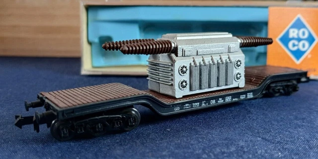 ROCO 2357 N | 6-achsiger Tiefladewagen der Gattung SSt der DB mit Trafo | in OVP EUR 12,99 ...