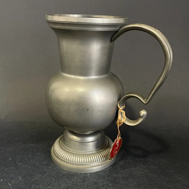 LES ÉTAINS DE la Licorne, Pichet à anse en étain d’art fin, H: 16.7 cm ...