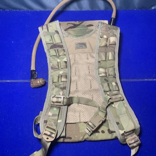 BRITISH ARMY VIRTUS MTP Pack Side 3Ltr Hydration Zip Pouch Bladder Yoke ...