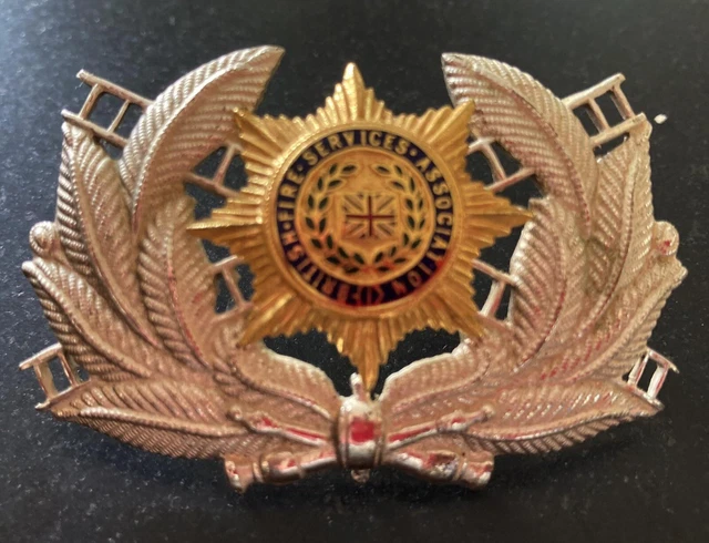 BRITISH FIRE SERVICES ASSOCIATION OFFICER’S CAP BADGE Circa 1950's £30. ...