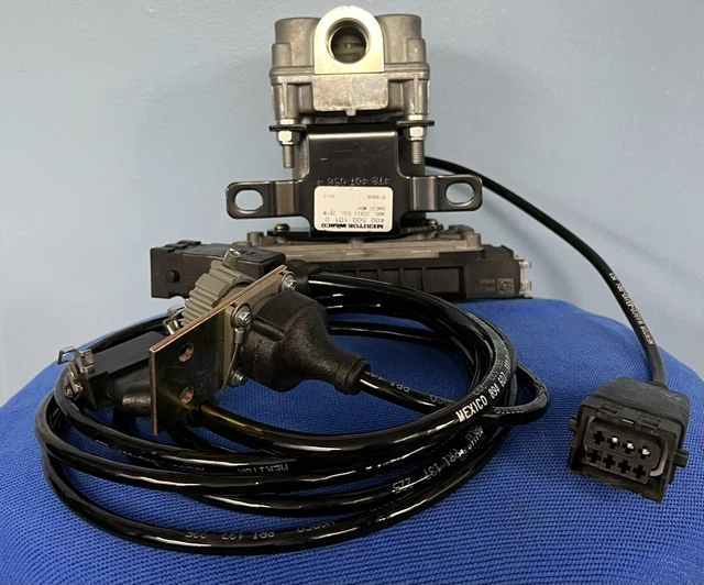 NEW MERITOR WABCO 2S/1M Ecu Valve With Power/Diagnostics Adapter Cable ...