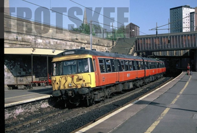 35MM COL NEGATIVE BR British Rail EMU Class 303 303001 1992 £4.98 ...