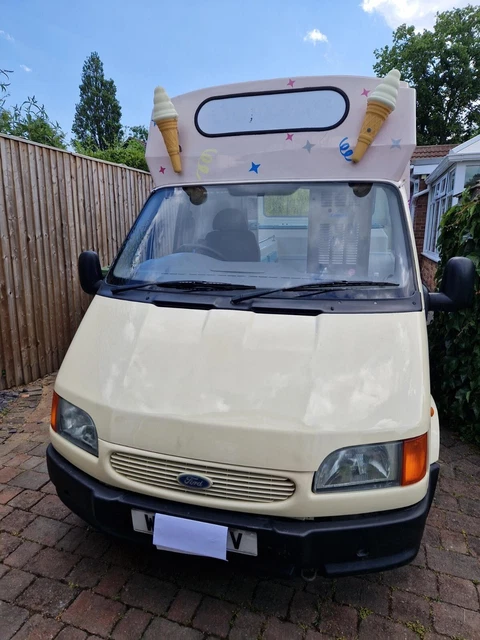 FORD TRANSIT SMILEY face Ice Cream Van, W reg 2000. £13,200.00 ...