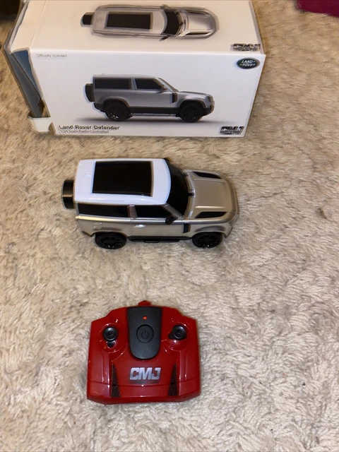 LAND ROVER DEFENDER Radio Controlled Car 1:24 Scale £8.50 - PicClick UK