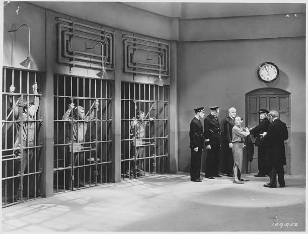 PRISON SCENE FROM The Last Mile With George E Stone 1932 OLD MOVIE ...