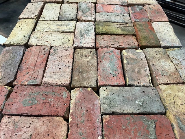 RECLAIMED BRICK PAVERS/MULTI Gault Reclaimed Bricks/Old Paving Bricks ...