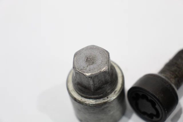 AUDI A4 8W B9 Locking Wheel Nut Bolts And Key Code P 4F0698139C $117.85 ...