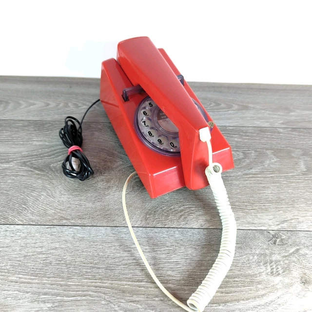 VINTAGE RETRO RED Steepletone Trimphone Rotary Dial Telephone Model ...