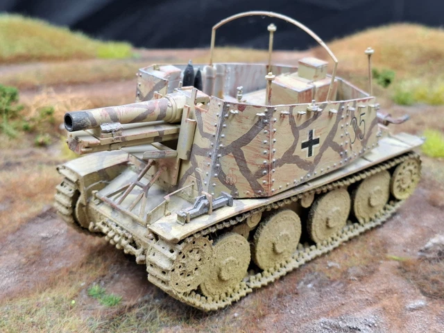 DT. STURMPANZERS 38(T) "Grille" Ausf. H gebaut+bemalt+gealtert 1:35 EUR ...