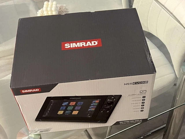 *BRAND NEW* SIMRAD NSS9 Evo 3S Chartplotter & Fishfinder $4,150.00 ...