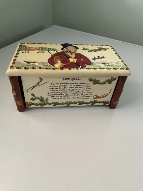VINTAGE/ANTIQUE CROWN DEVON John Peel Fox Hunting Musical Cigarette Box ...
