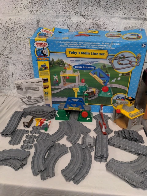 THOMAS & FRIENDS Take Along Toby's Main Line Set Boxed £15.00 - PicClick UK