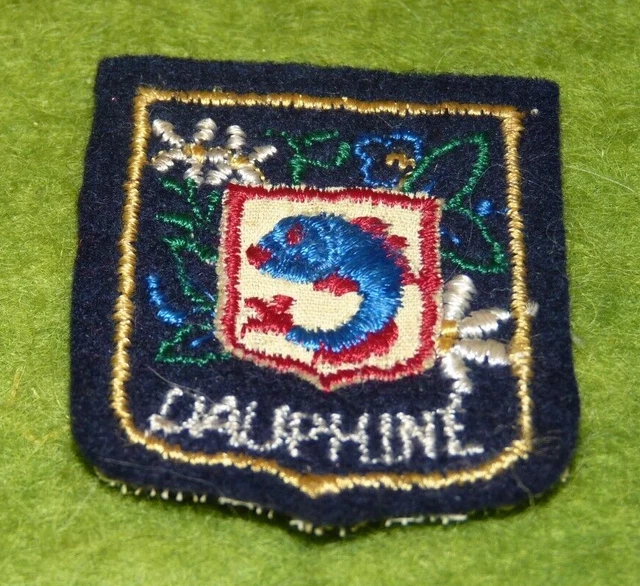 ANCIEN ÉCUSSON À coudre en feutre brodé neuf blason du Dauphiné Vintage patch EUR 5,00 - PicClick FR