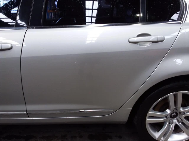 HOLDEN COMMODORE LEFT Rear Door Ve, Sedan, 08/06-05/13 2007 $242.00 ...
