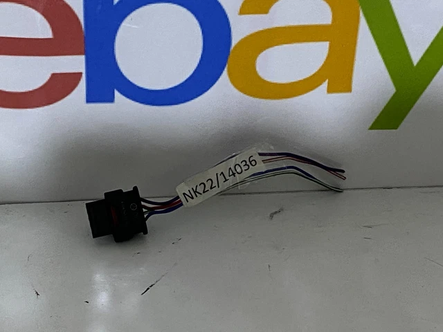 GENUINE MERCEDES BENZ Engine Wiring Loom Harness Plug Connector ...