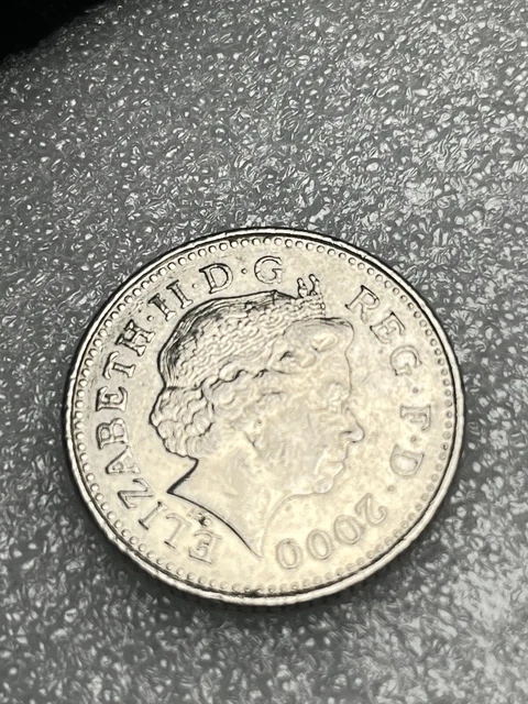 RARE COLLECTOR COIN Queen Elizabeth II British 10 Pence 2000 Coin DG ...