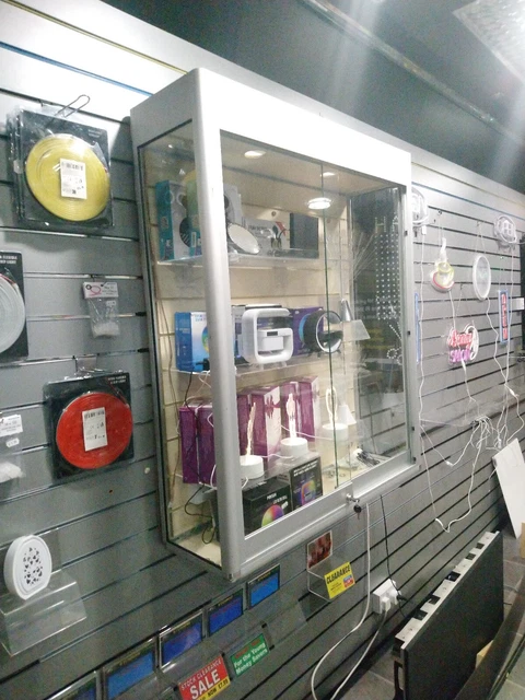 MUST GO-LOCKABLE ALUMINIUM Wall Glass Retail Shop display cabinet for ...
