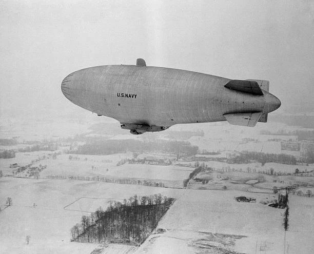 THE US NAVY'S newest blimp Goodyear ZPG-2W shone its first te- 1955 Old ...