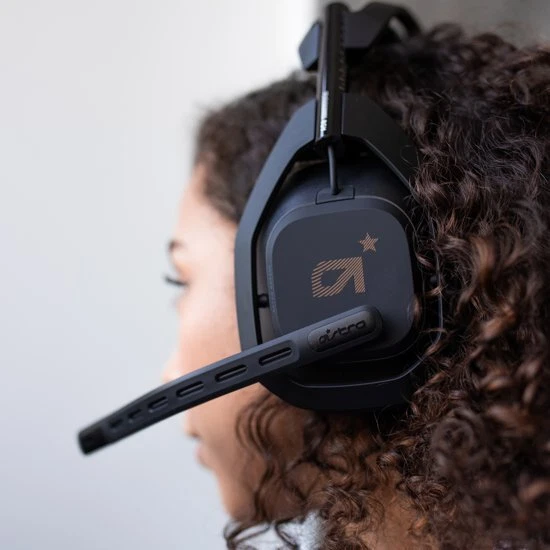 ASTRO GAMING A50, Wireless Gaming-Headset mit Ladestation, Dolby Audio ...