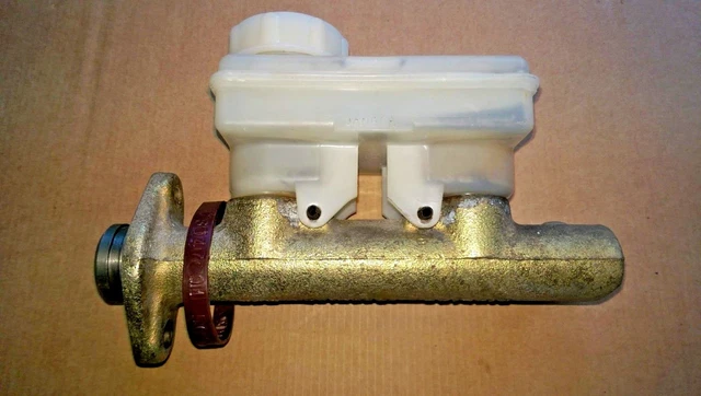 GIRLING MASTER CYLINDER 74660152 66147 Will Fit Caterham 7 And Morgan 4 ...
