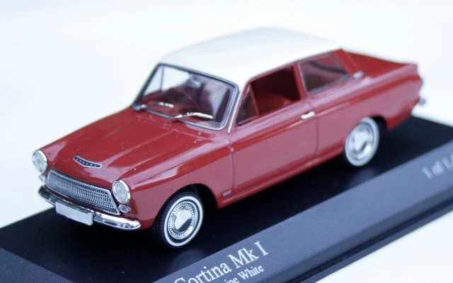 FORD CORTINA MK1 Limousine Bj. 1962-1966, Red With White Roof ...