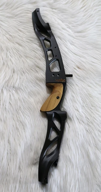SAMICK 25& ULTRA-X CNC Recurve Riser / RH / Black / Made in Korea $409. ...