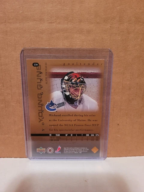 ALFIE MICHAUD YOUNG Guns Vancouver Canucks EUR 34,06 - PicClick IT