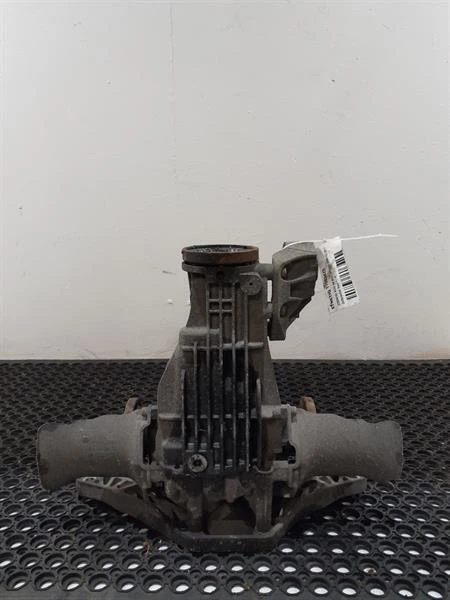 REAR DIFF AUDI A6 MK3 (4F) (C6) 04-11 2698 AUTOMATIC Differential £100. ...