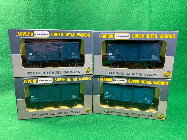 WRENN MODEL RAILWAY Oo Gauge A Rake Of Four British Rail Express ...