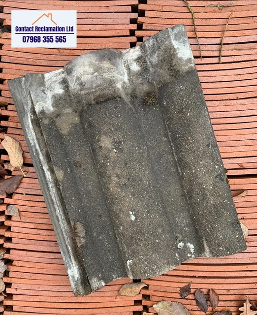 RECLAIMED REDLAND REGENT Concrete Roof Tiles - Slate Grey (MC-1600) £1. ...